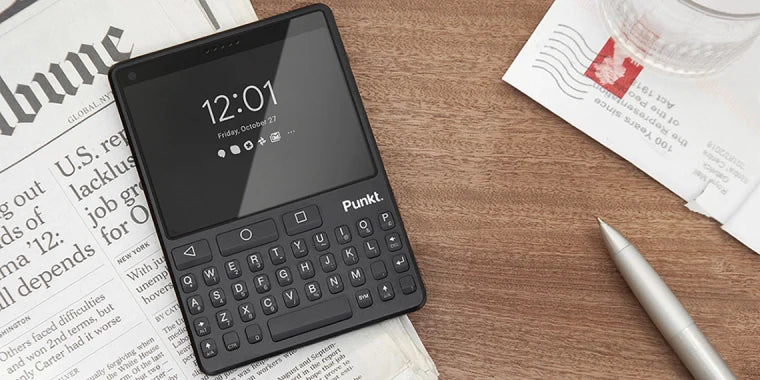 Punkt. MC01: The Privacy-Focused QWERTY Phone Revolution